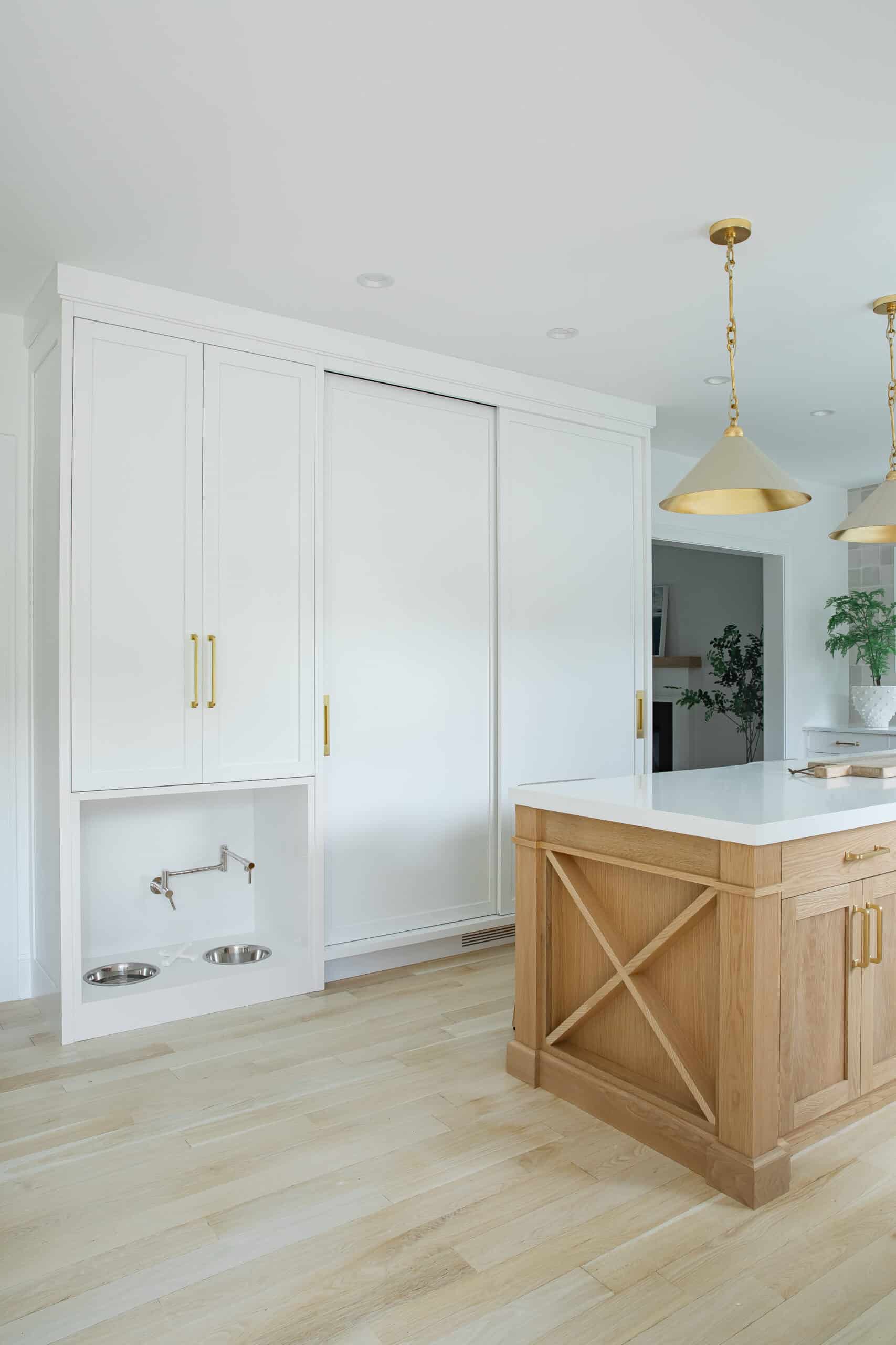 "Kitchen Bonanza" - Coastal Interior Design - GLDESIGN